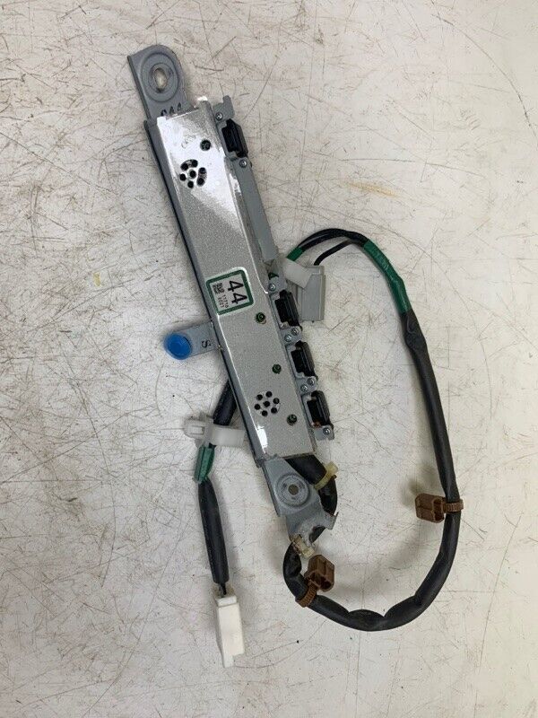 08 09 10 11 12 Lexus LS460 Rear Back Glass Antenna Television Amplifier OEM